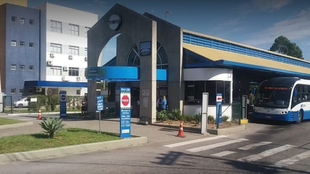 Motorista de ônibus passa mal e morre em terminal de Florianópolis ...